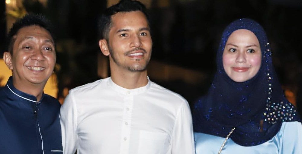 Peluk Tangan Aliff Syukri, Rebecca Nur Al Islam Dikritik Tidak Hormati ...