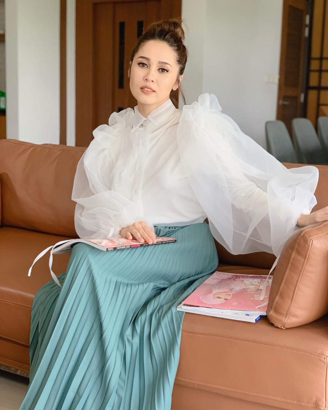 Emma Maembong Bakal Berkahwin Dengan Kerabat Diraja?