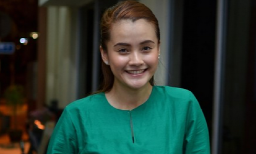 Lama Pendam Perasaan, Almy Nadia Sekat Netizen Biadab