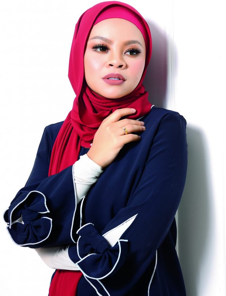 COVER-STORY-SARAH-SHUIB_2 | Beautifulnara -Terkini dan Sensasi