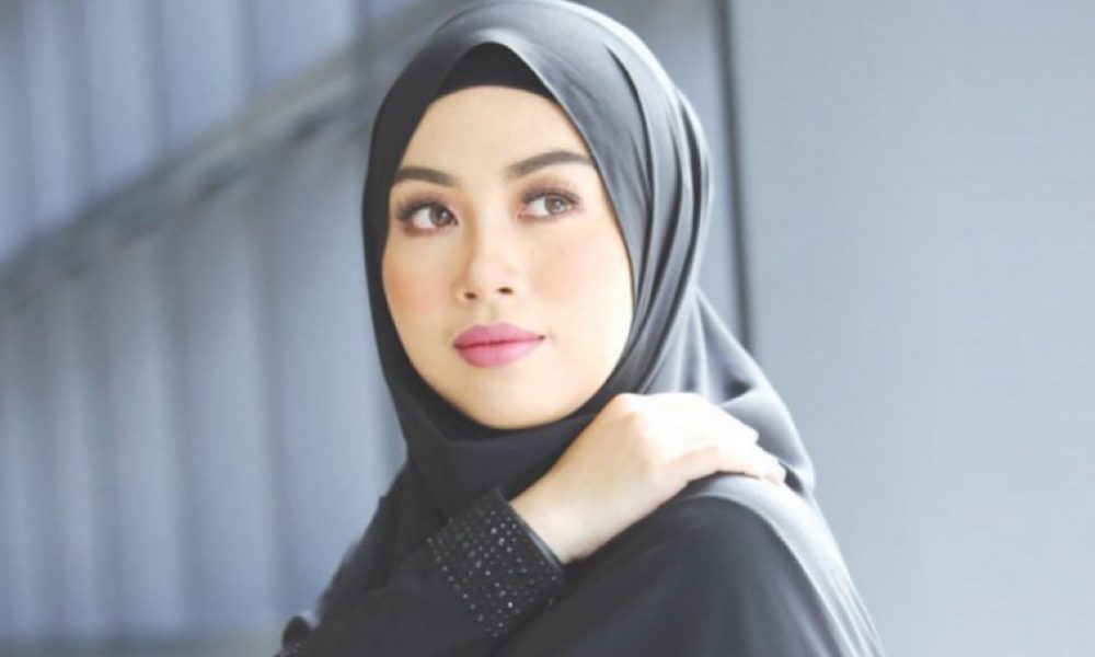 Selesa Jadi Guru Bahasa Inggeris, Tasha Manshahar Kini Bersara Menyanyi