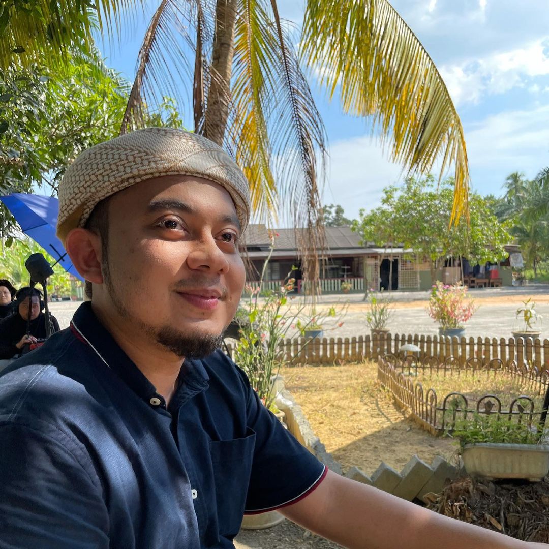 Komen Lucah Di Posting Elizabeth Tan, PU Rahmat Tegur Lelaki-Lelaki Miang