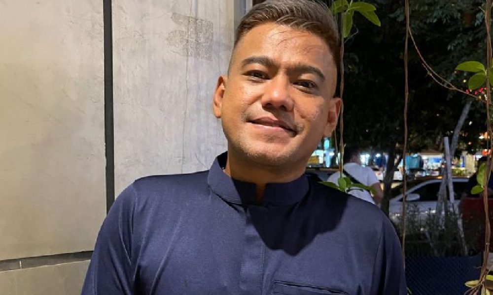 (TAKZIAH) Bapa Azlan Typewriter Meninggal Dunia Akibat COVID-19