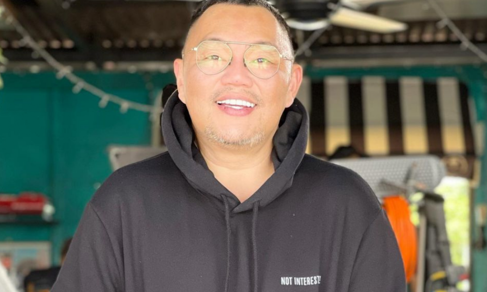 “Kau Yang Tak Reti Jaga Anak!” – Michael Ang Bengang Warga Emas Dituduh ...