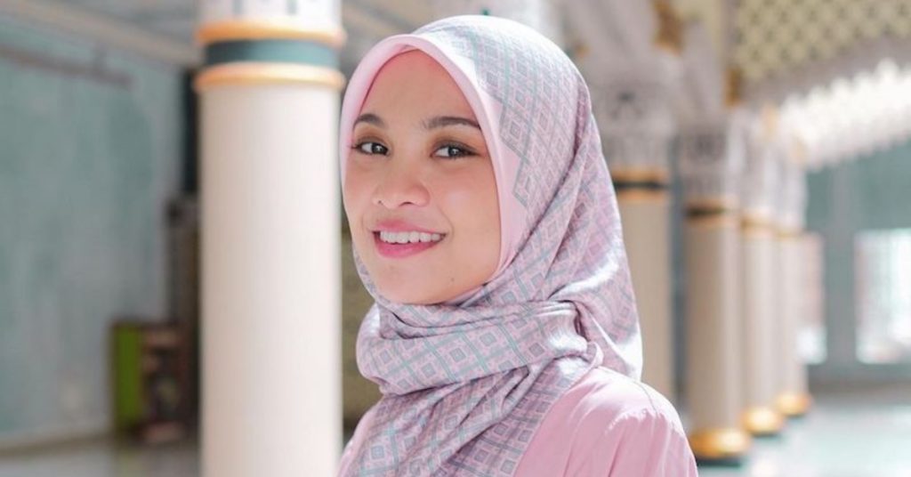 (TAHNIAH) Nabila Razali Raih Dua Kali Anugerah Platinum Menerusi Lagu ...