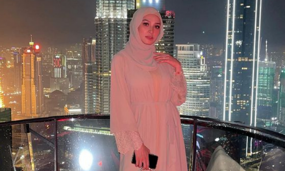 "Bangun Pagi Mesti Cari Al-Quran" - Niena Baharun Dedah Sikap Anak Suka ...