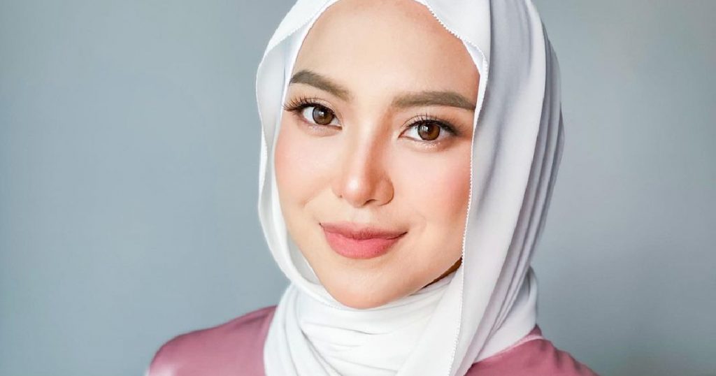 Azharina Azhar Dedah Pernah Ditawarkan RM500,000 Hanya Untuk Tidur Bersama