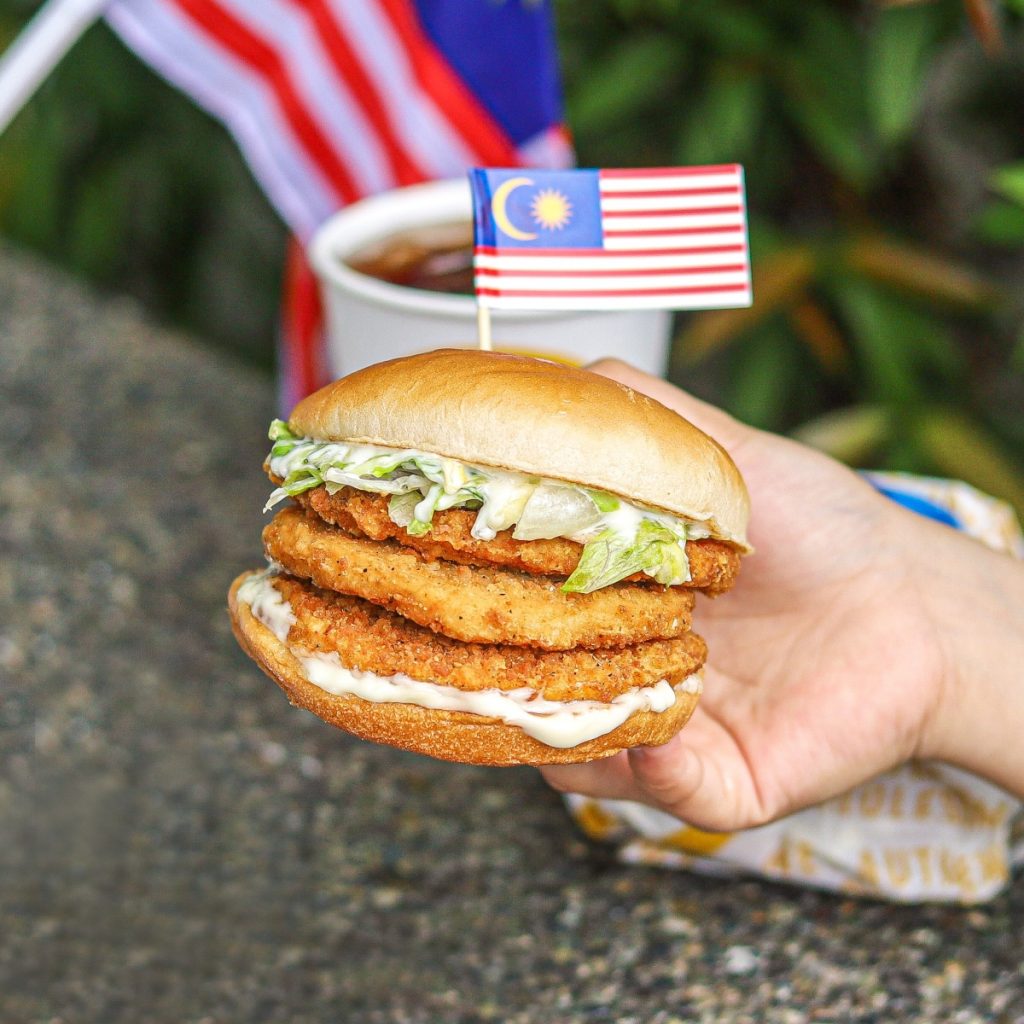 Sempena Merdeka 65 Tahun, Burger Texas Chicken Hanya RM6.50!