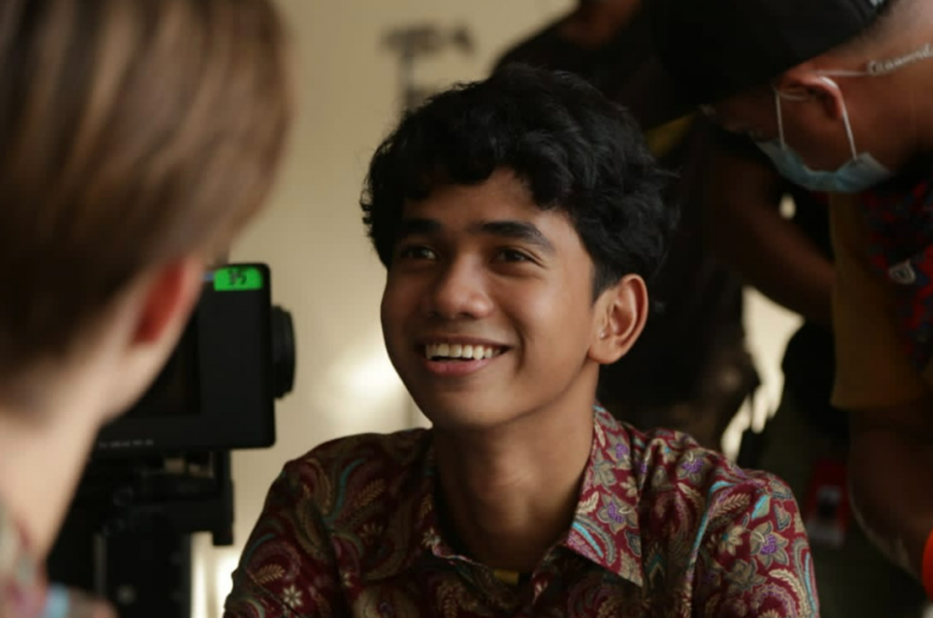 Lakar Sejarah Jadi Artis Pertama Malaysia Berlakon Dalam Siri Netflix ...