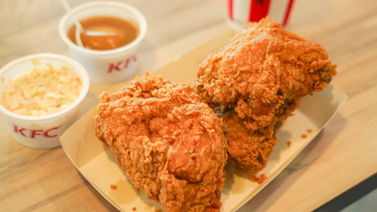 Ayam Dah Makin Besar & Rangup? KFC Tampil Membuktikan Mereka Dengar ...