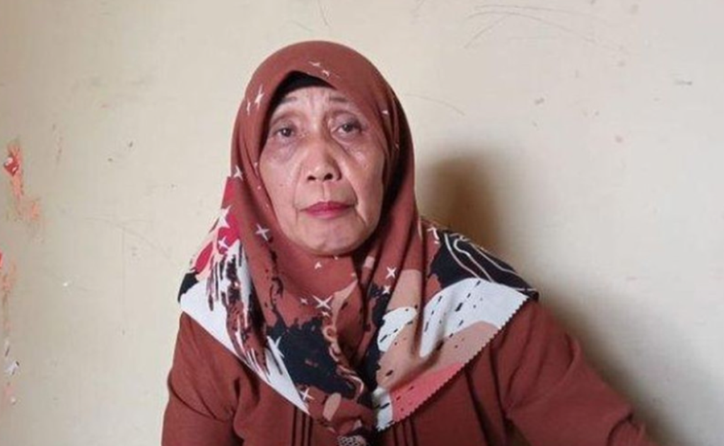 “Saya Terkilan & Berat Hati” – Guru 60 Tahun Ajar Lebih Had Umur Bersara, Diarah Pulangkan ...