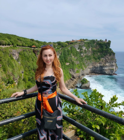 Maria farida | Beautifulnara -Terkini dan Sensasi