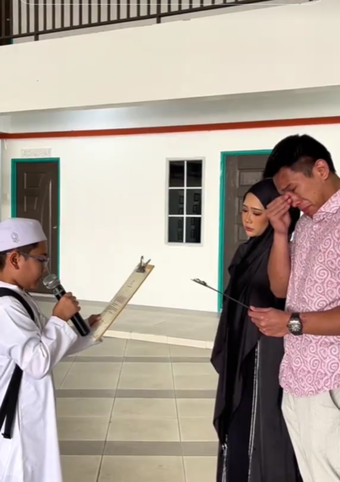 “Ia Adalah Tangisan Penuh Makna” – Fatin Afeefa Sebak Dengar Adam Baca ...