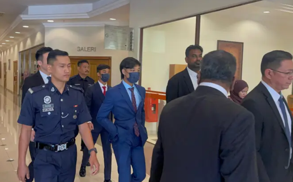 Didakwa Cederakan Individu, 5 Lelaki Termasuk Seorang Kerabat Diraja ...