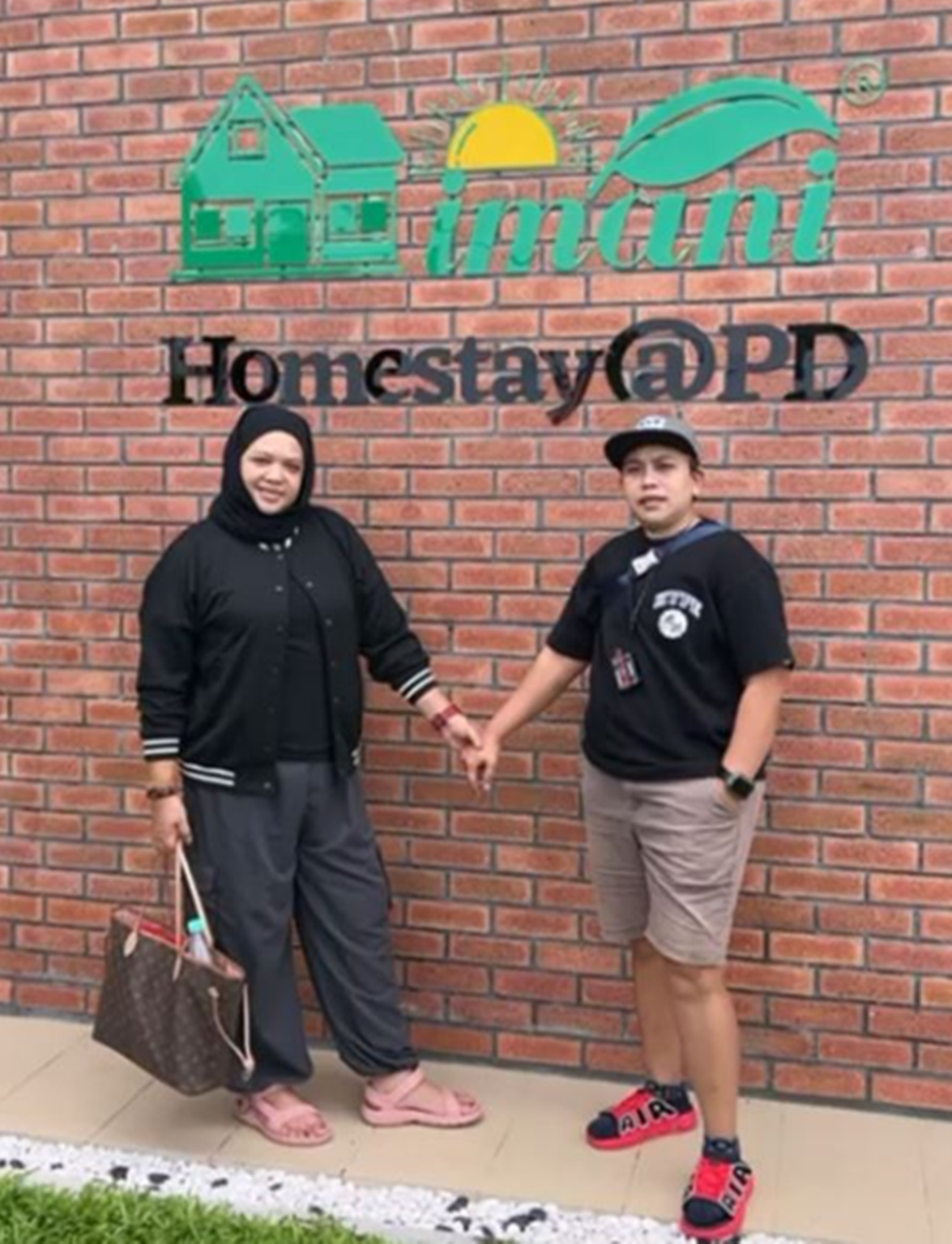 “Kalau Ada Terpegang Pun, Bukan Haram” – Didakwa Jalinkan Hubungan Sejenis Dengan ‘Zack’, Ini ...